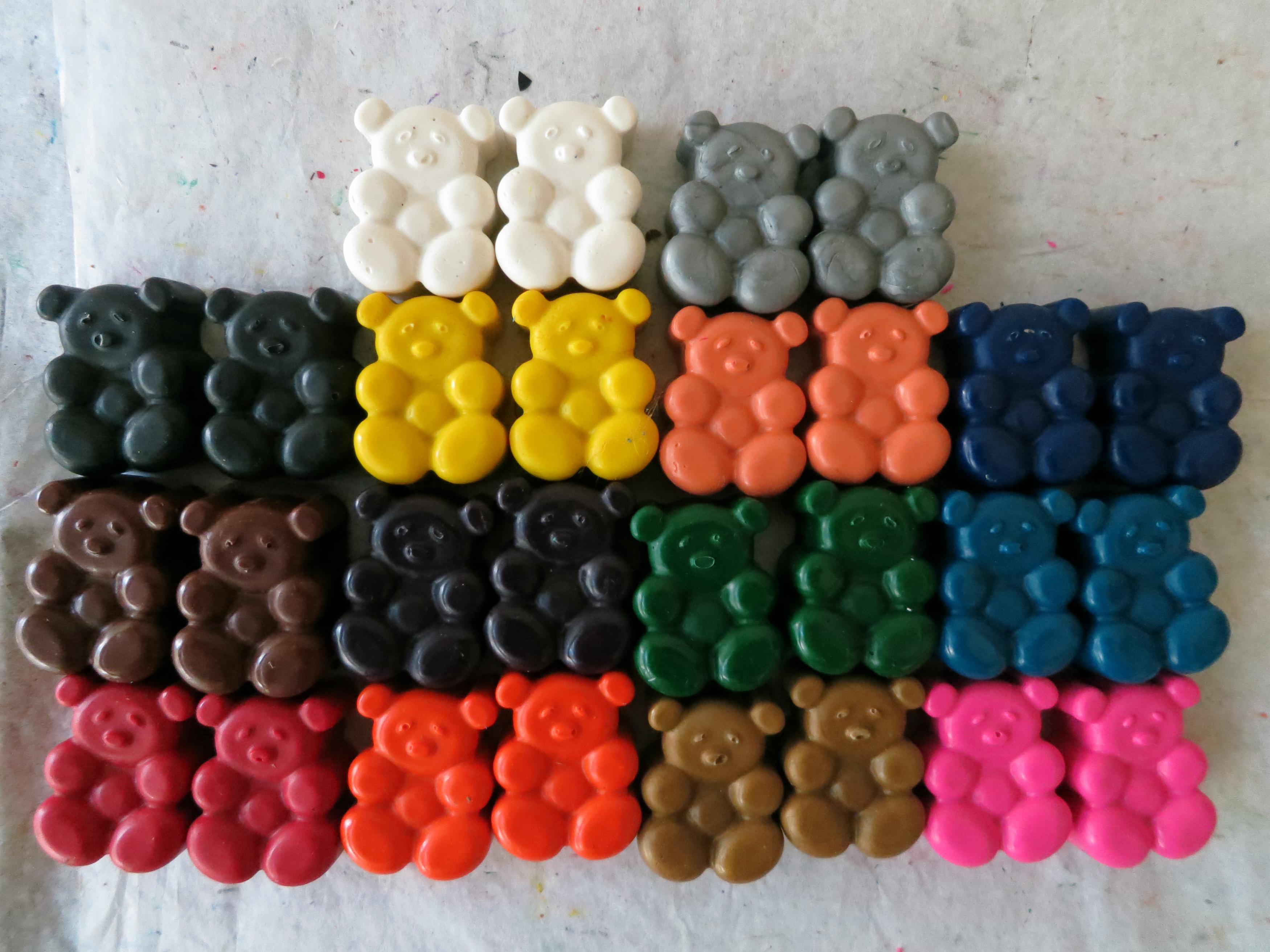 Bear Crayons Set Of 28 In 14 Crayola Colors on Luulla